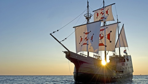 Sunset - Karaka Boat, Dubrovnik - Experience Concierge